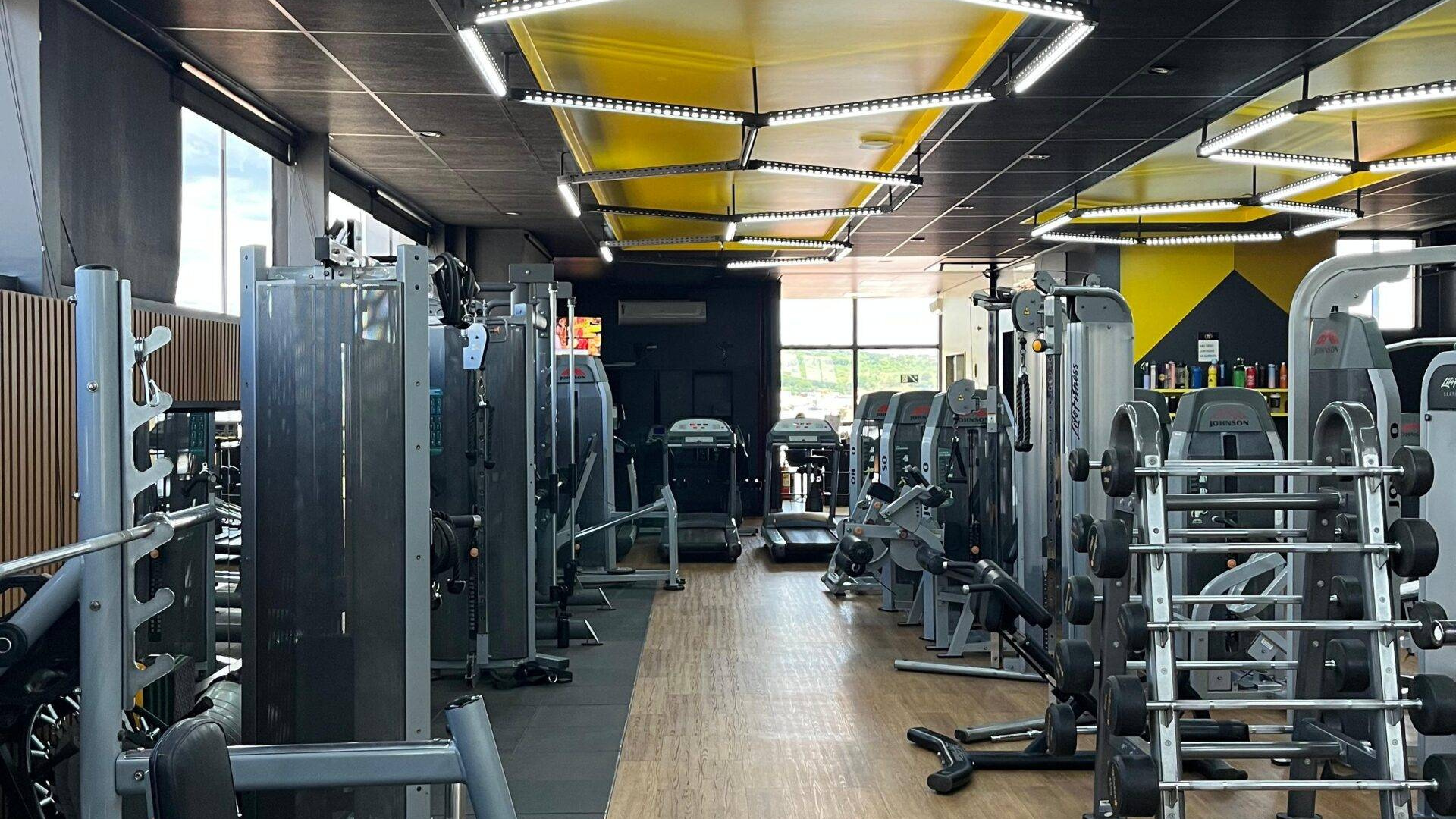 Bee Fit Academia em Picos-PI | Saúde, Performance e Bem-estar
